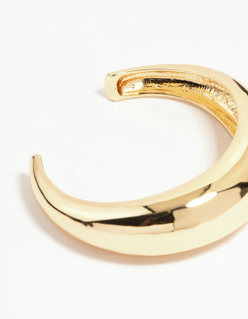 Gold Solid Wrist Cuff - Lovisa
