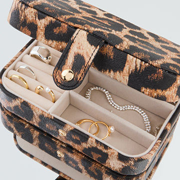 Affordable Bridesmaid Jewellery Sets & Gifts - Lovisa