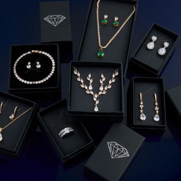 Collections - Lovisa